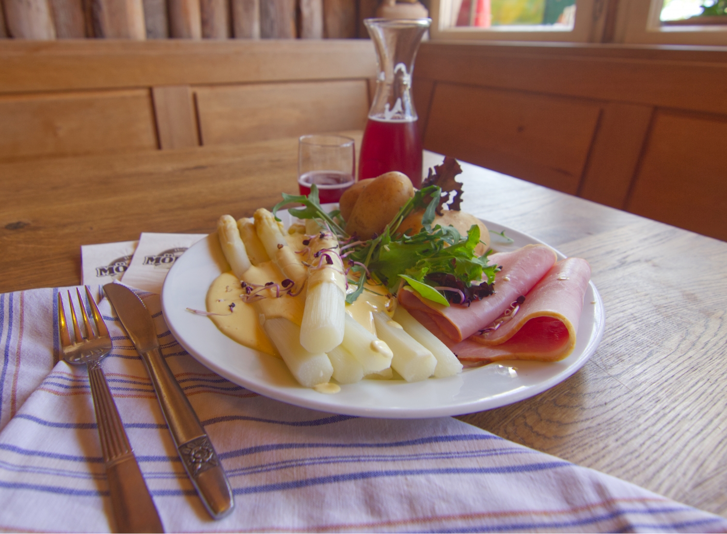 Spargel Gericht - Bauernhof Möking